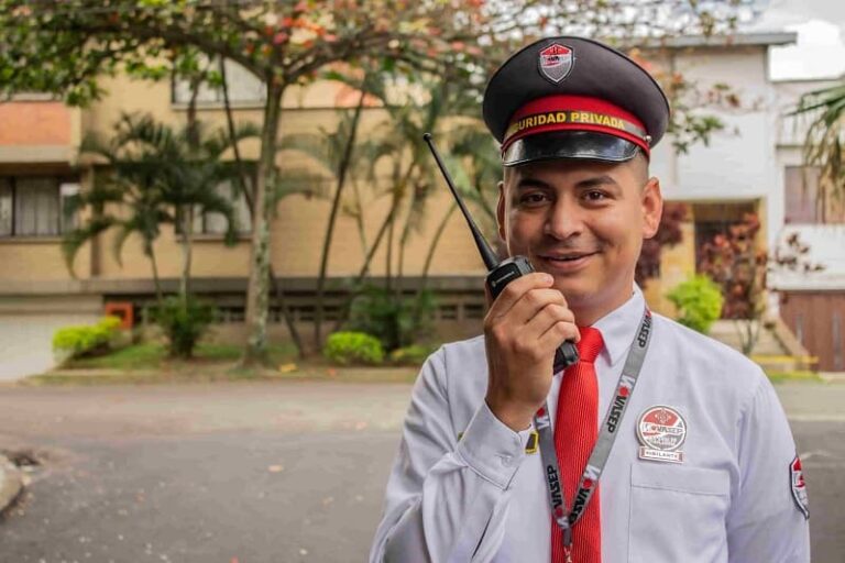 6 ELEMENTOS DE SISTEMA DE SEGURIDAD FÍSICA BIEN ESTRUCTURADO